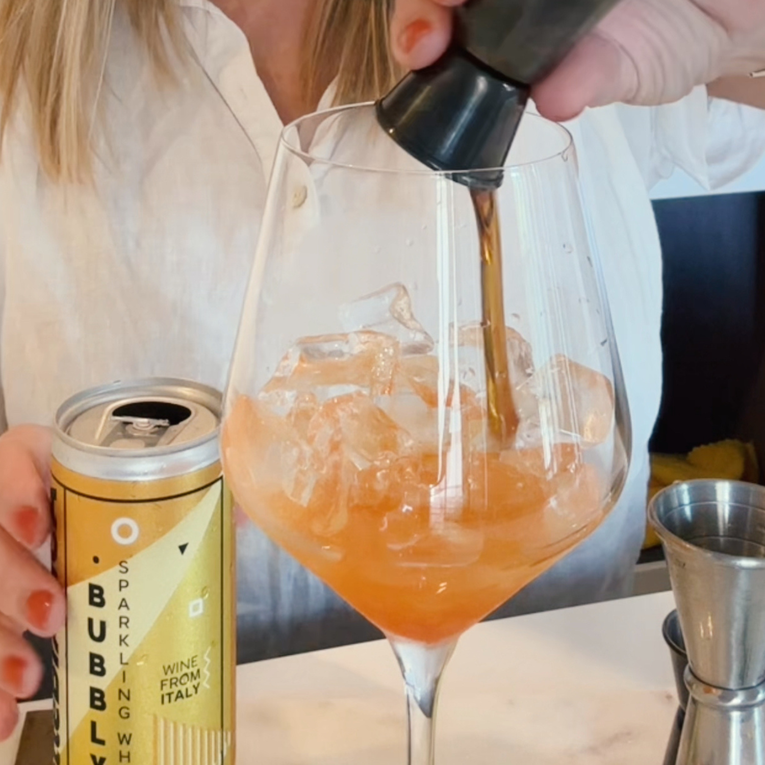 Apple-Rol Spritz: Cozy Fall Cocktail with Notte Bianca Sparkling Wine ...